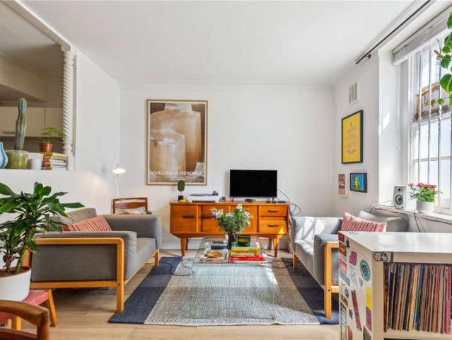 1 Bedroom Flat