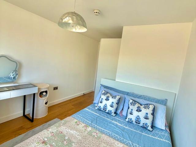 1 bedroom flat