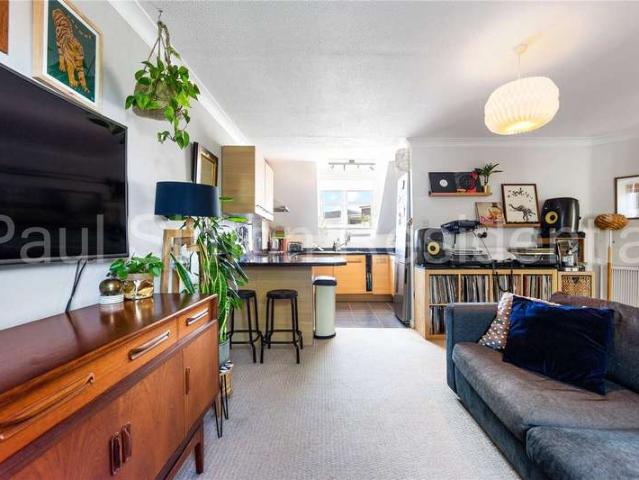 1 Bedroom Flat