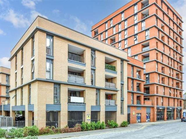1 Bedroom Flat