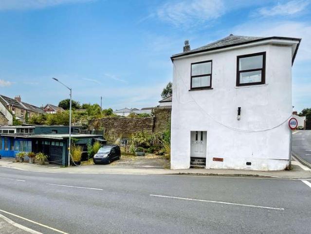 1 Bedroom Flat