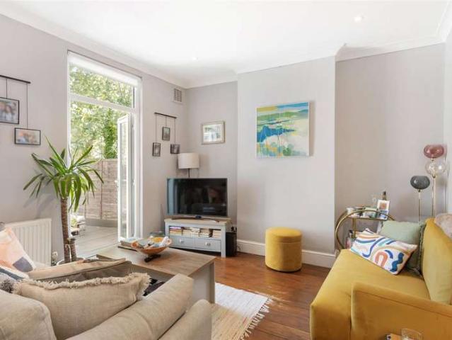 1 Bedroom Flat