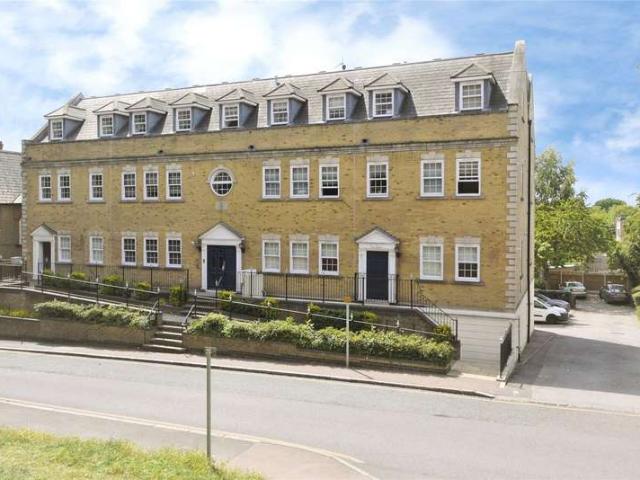 1 Bedroom Flat