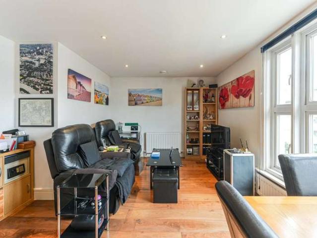 1 Bedroom Flat