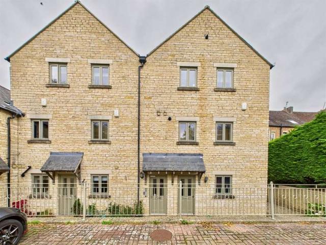 1 Bedroom Flat