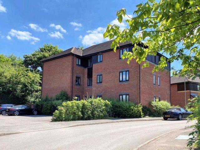 1 Bedroom Flat