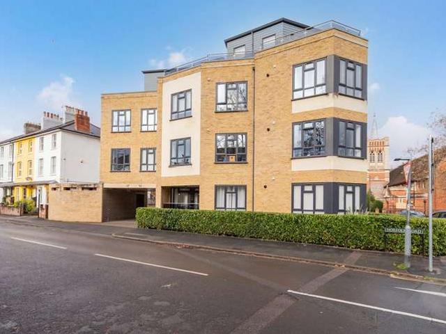 1 Bedroom Flat