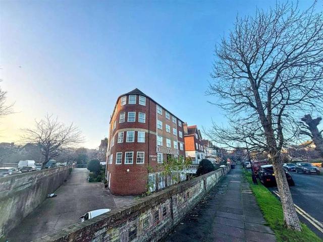 1 Bedroom Flat