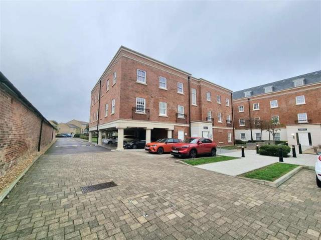 1 Bedroom Flat