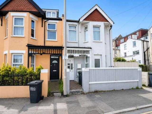 1 Bedroom Flat