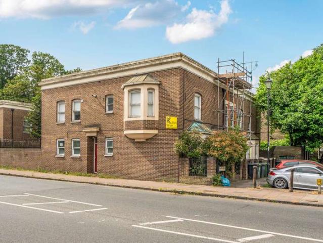 1 Bedroom Flat