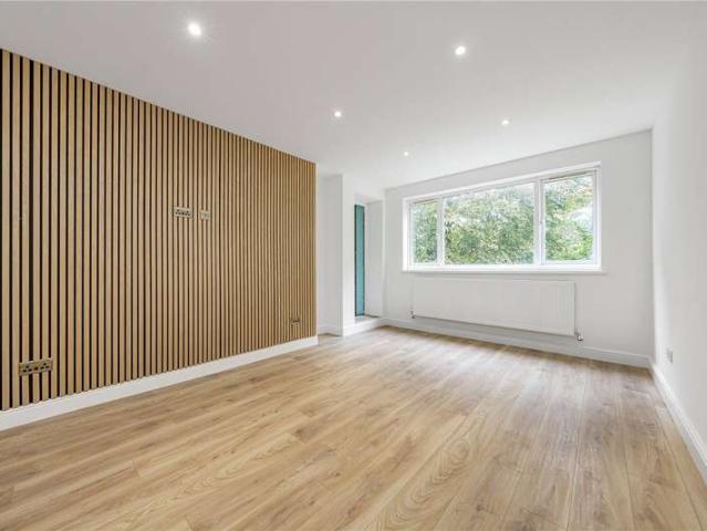 1 Bedroom Flat