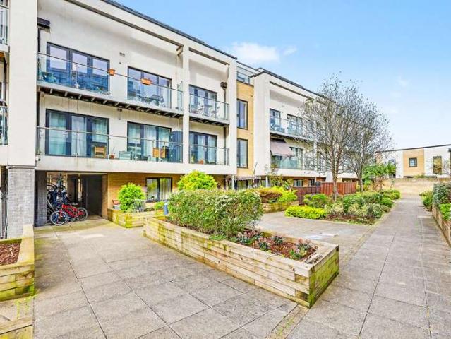 1 Bedroom Flat