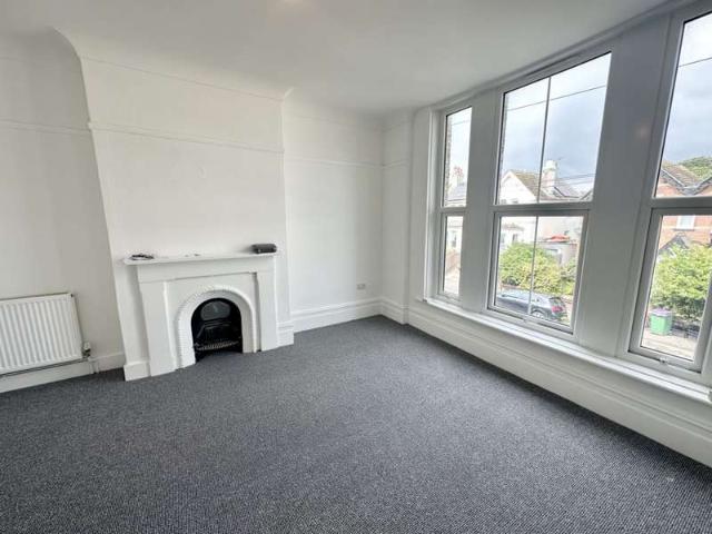 1 Bedroom Flat