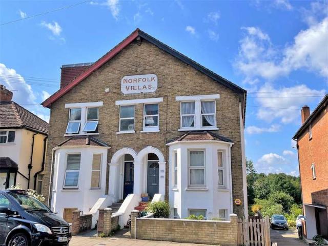 1 Bedroom Flat