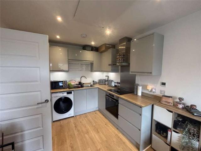 1 Bedroom Flat