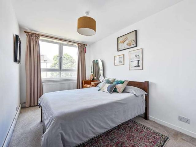 1 Bedroom Flat