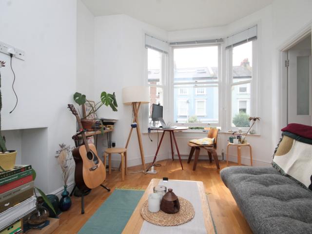 1 Bedroom Flat