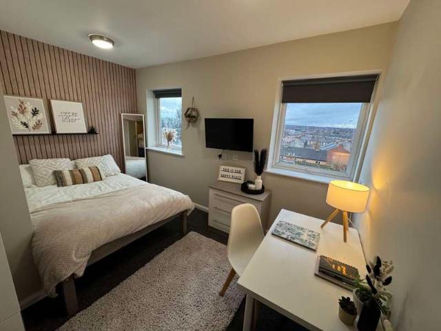 1 Bedroom Flat