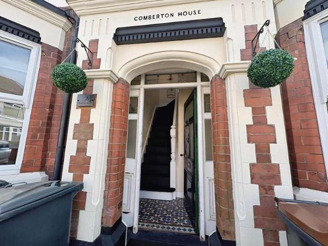 1 Bedroom Flat