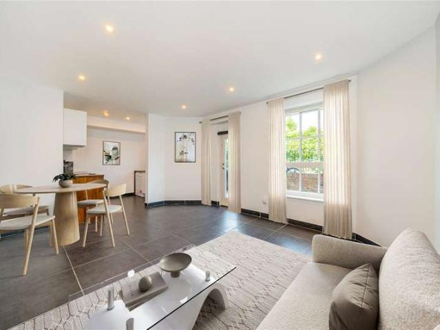 1 Bedroom Flat