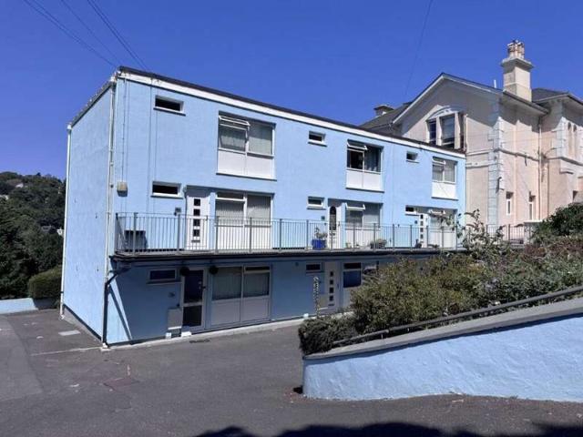 1 Bedroom Flat