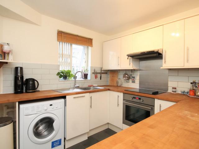 1 Bedroom Flat
