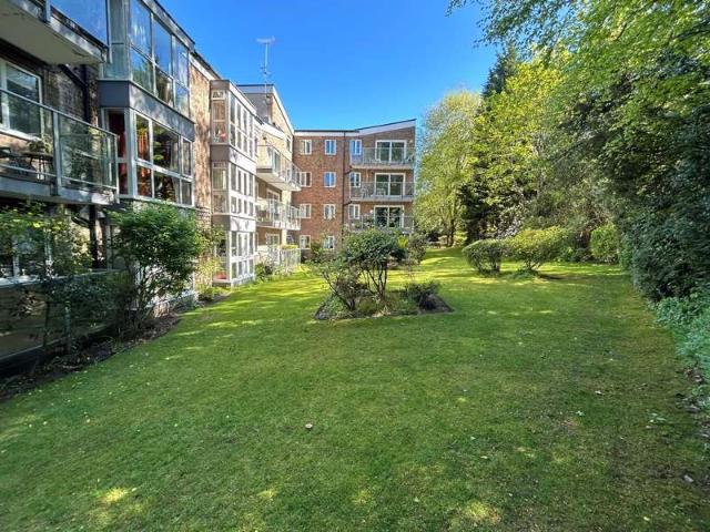 1 Bedroom Flat