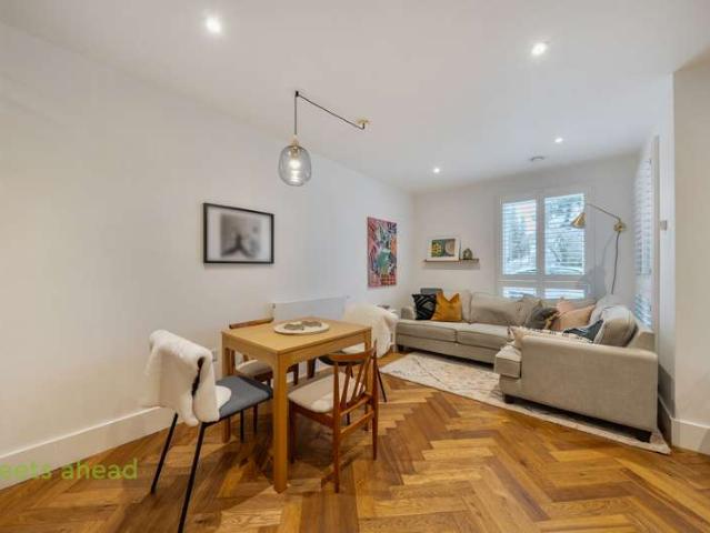 1 Bedroom Flat
