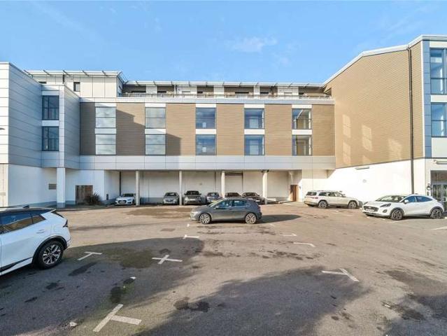 1 Bedroom Flat