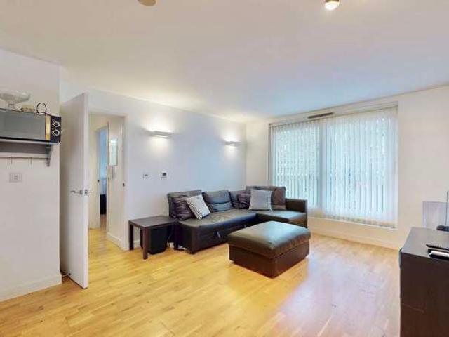 1 Bedroom Flat