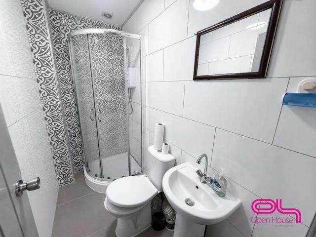1 Bedroom Flat