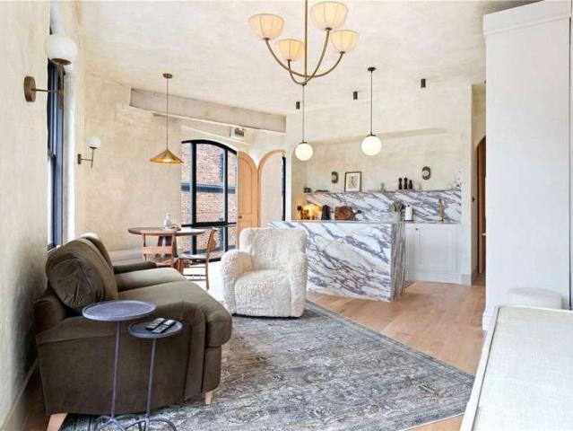 1 Bedroom Flat