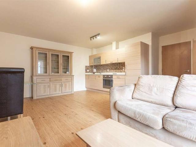 1 Bedroom Flat