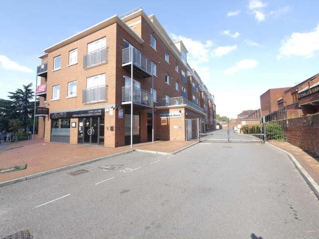 1 Bedroom Flat