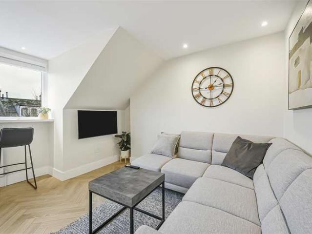 1 Bedroom Flat