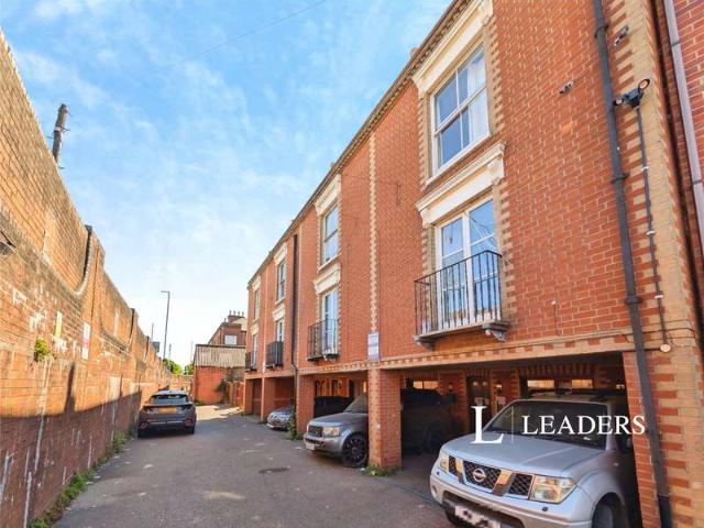 1 Bedroom Flat