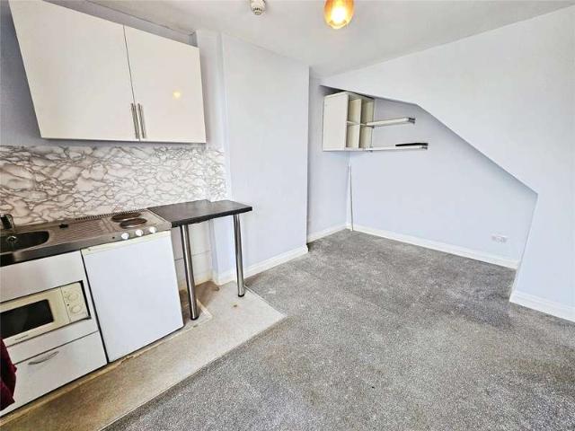 1 Bedroom Flat