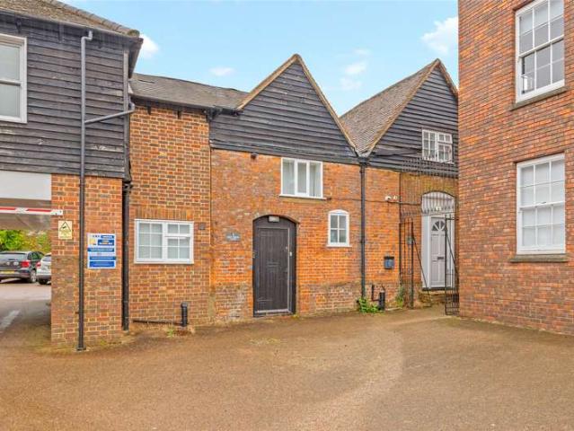 1 Bedroom Flat