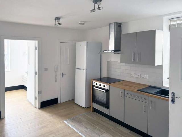 1 Bedroom Flat