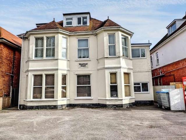 1 Bedroom Flat