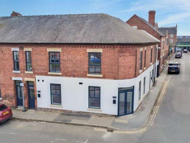 1 Bedroom Flat