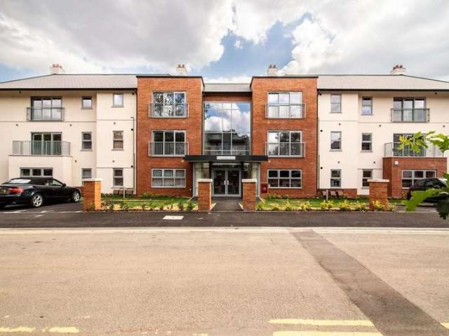 1 Bedroom Flat
