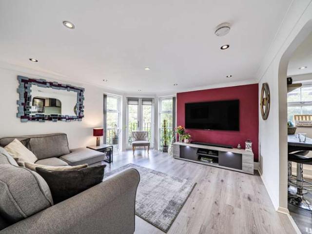 1 Bedroom Flat