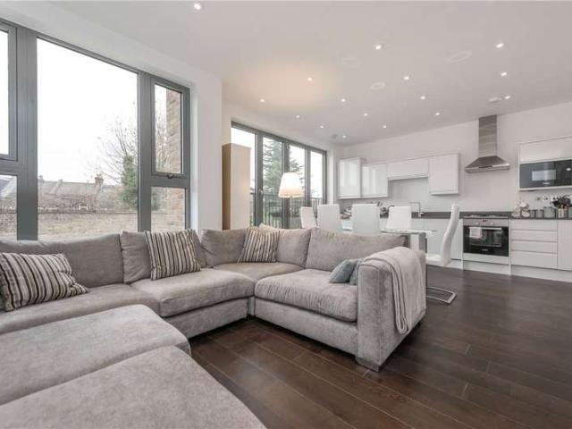 1 Bedroom Flat