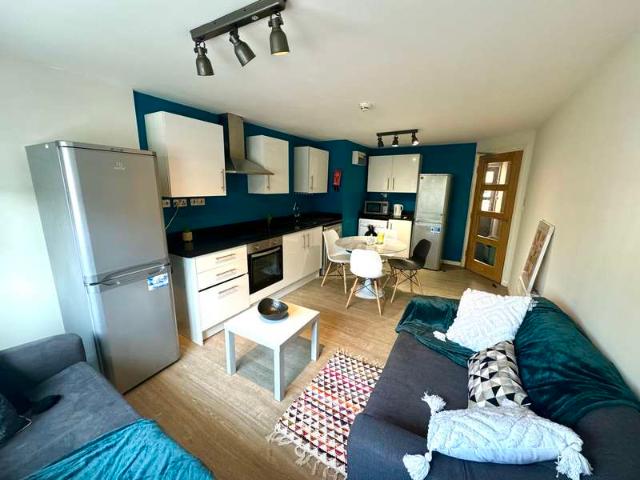 1 Bedroom Flat