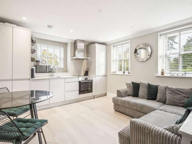1 Bedroom Flat