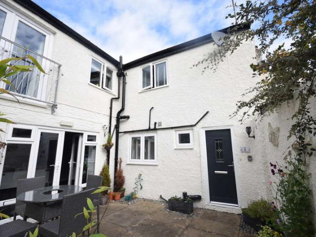 1 Bedroom Flat