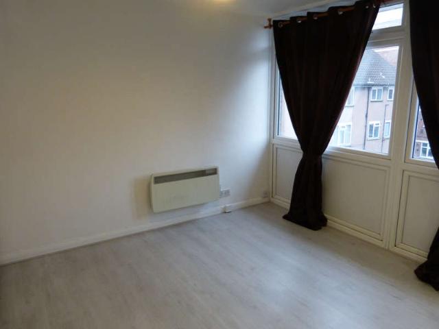 1 Bedroom Flat