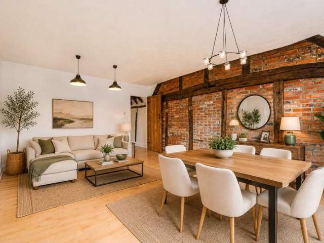 1 Bedroom Flat